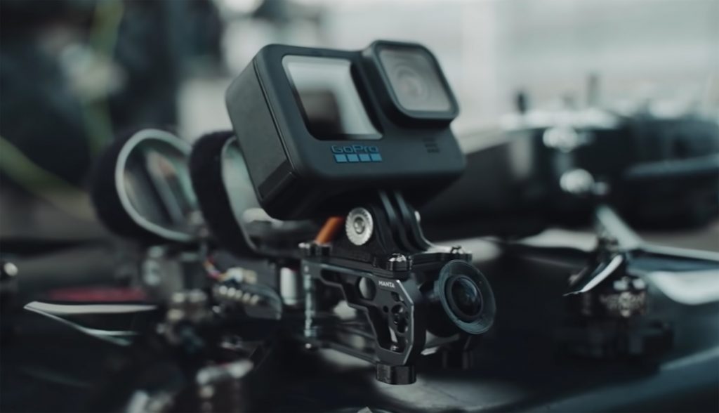 30秒をドローンカットで表現したトヨタのTVCM「GR86 [THE FR]」～ ドリフトする3台のGR86に 飛び込むFPVドローン | VIDEO SALON.web | 映像制作・動画 ...